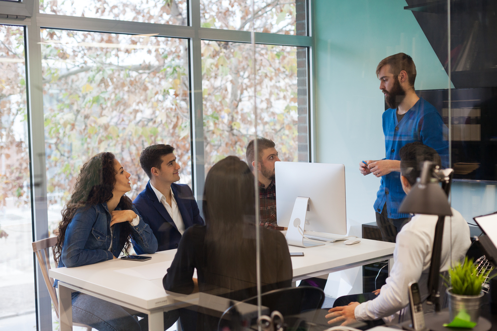 5 Ways to Use Alumni Ties for Business Networking