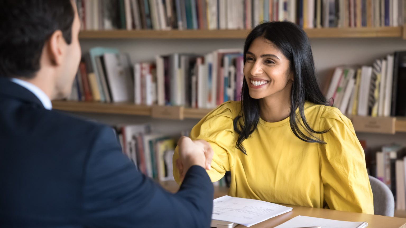 US job openings decline to 7.4M in June as market continues to cool